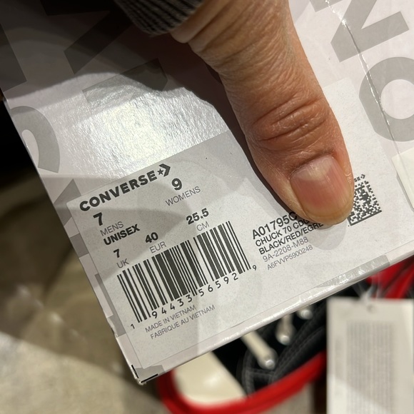 converse play | Shoes | Nwt Comme Des Garcons Play Converse Unisex Red ...